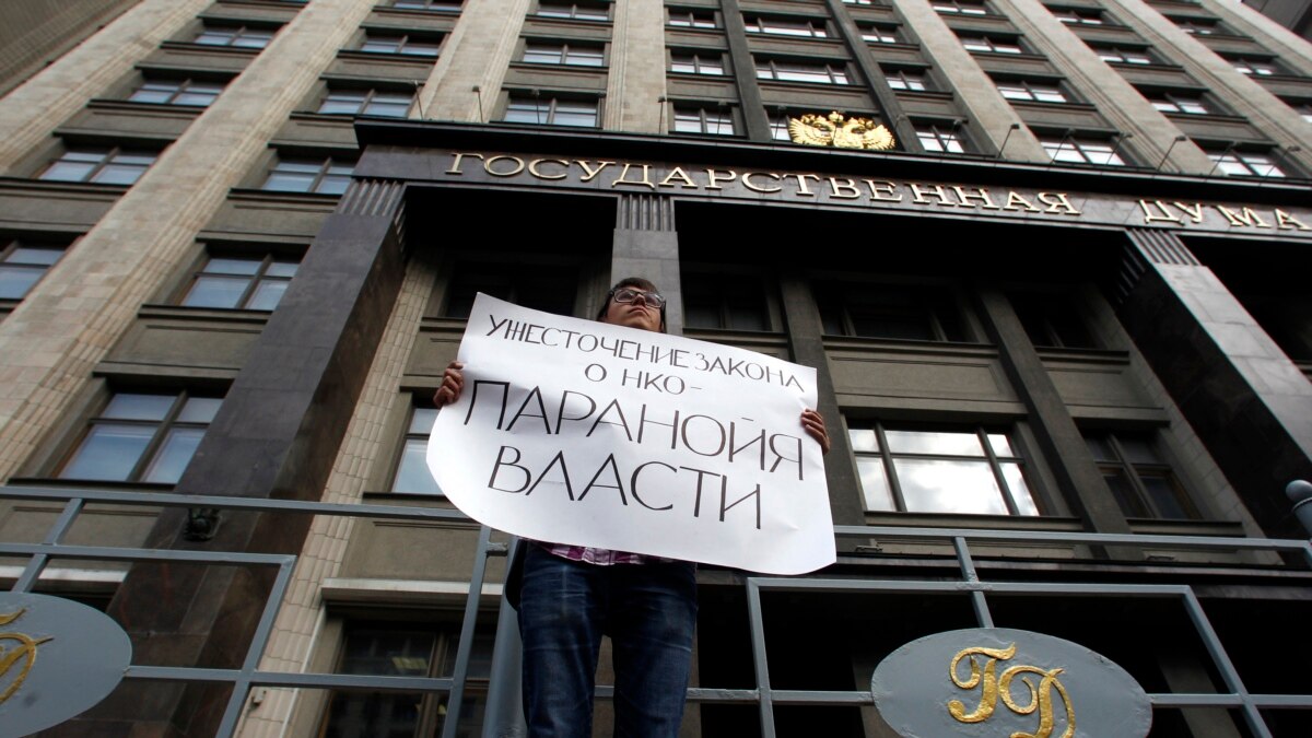 Russia’s Latest 'Foreign Agents' Law Seen as Further Stifling Free Speech