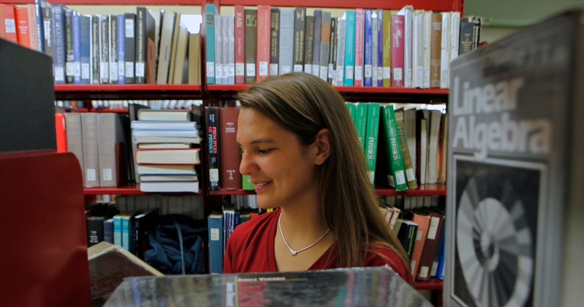 College Textbooks Moving from Print to Digital