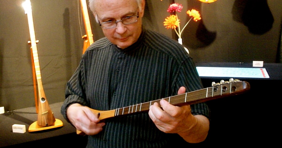 Artist/Musician Invents Easy-to-Play Instrument