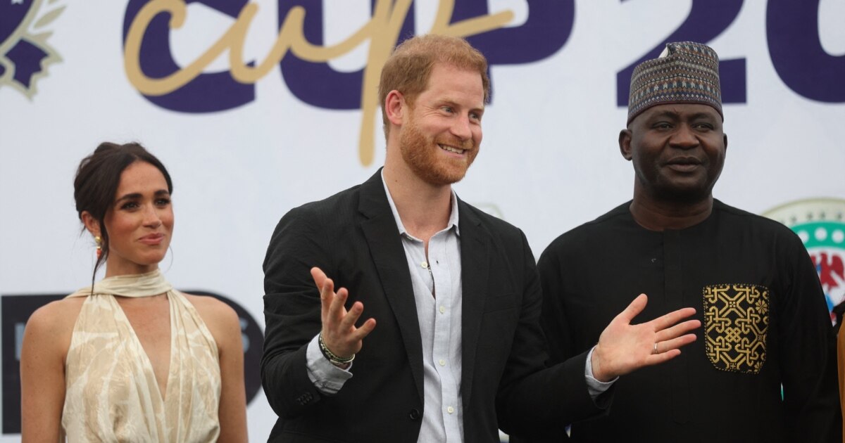 Le prince Harry et son épouse Meghan terminent à Lagos leur voyage au ...