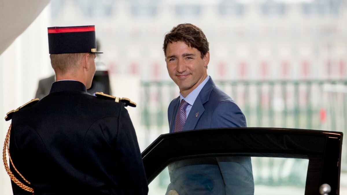 Justin Trudeau Campaign Hit With 'Brownface' Photo