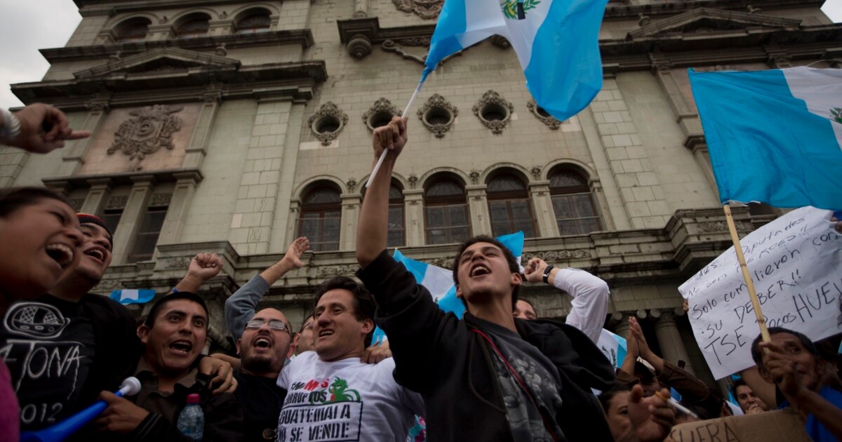 Guatemala Congress Opens Door for Prosecution of President