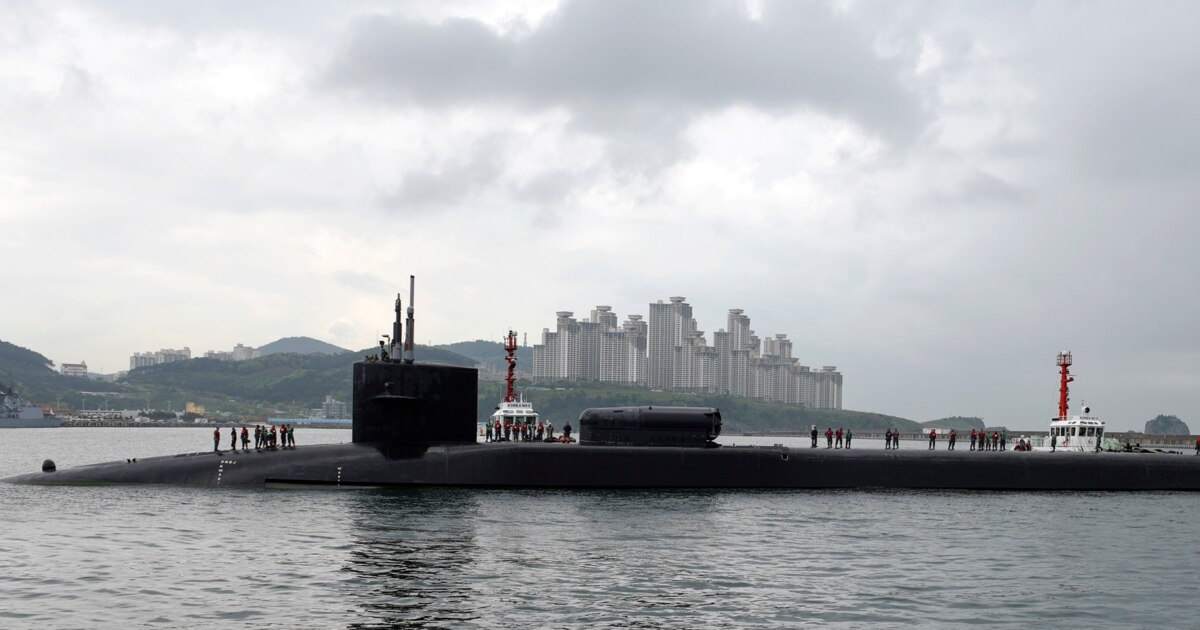 US Nuclear Sub Arrives in S. Korea Amid N. Korean Threat