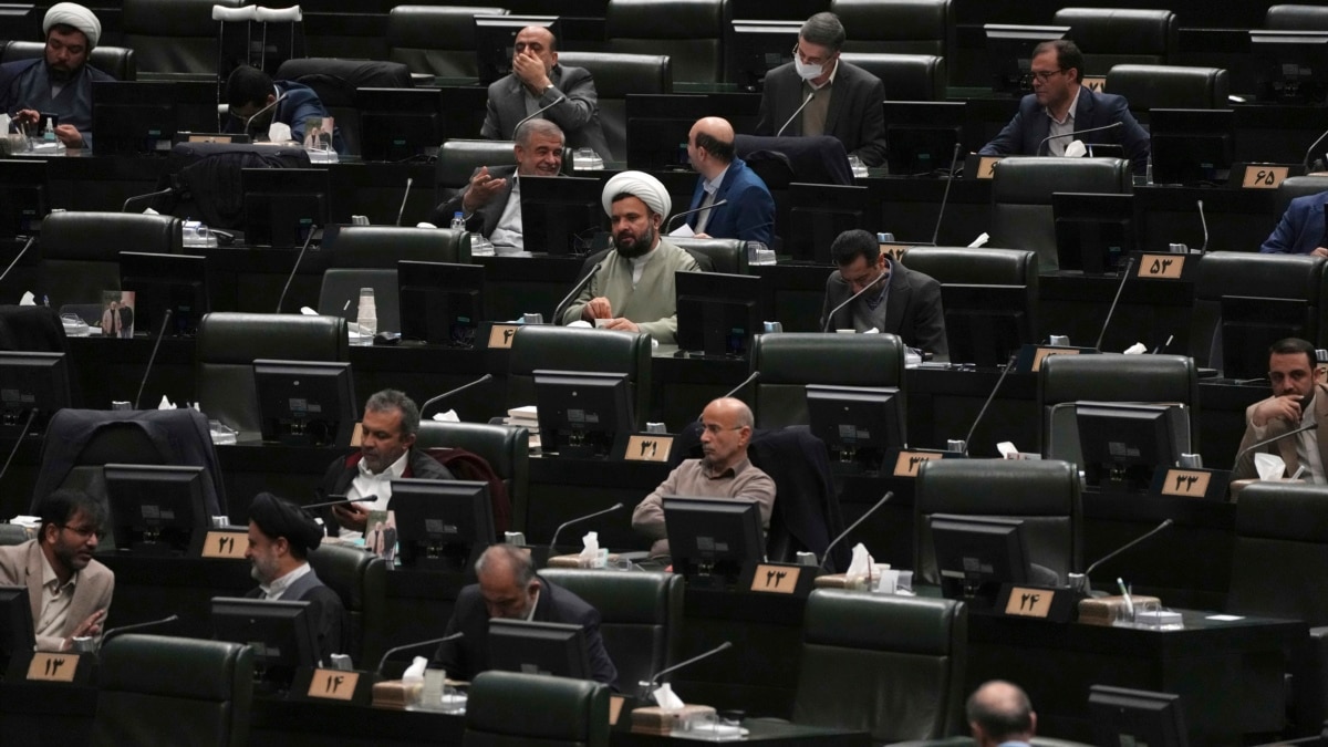 Global Corruption Report: Iran Seen as Among Most Corrupt Countries