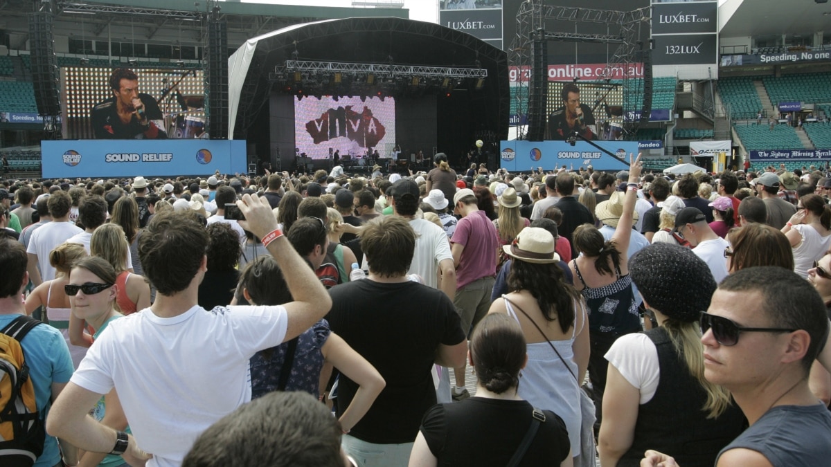 Dazzling Sydney Concert Raises Millions For Australian Bushfire Relief