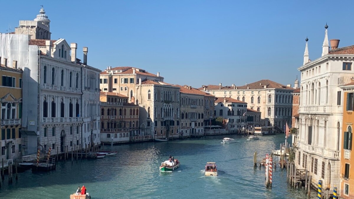 Feeling the Effects of Global Warming, Venice Faces High Costs After ...