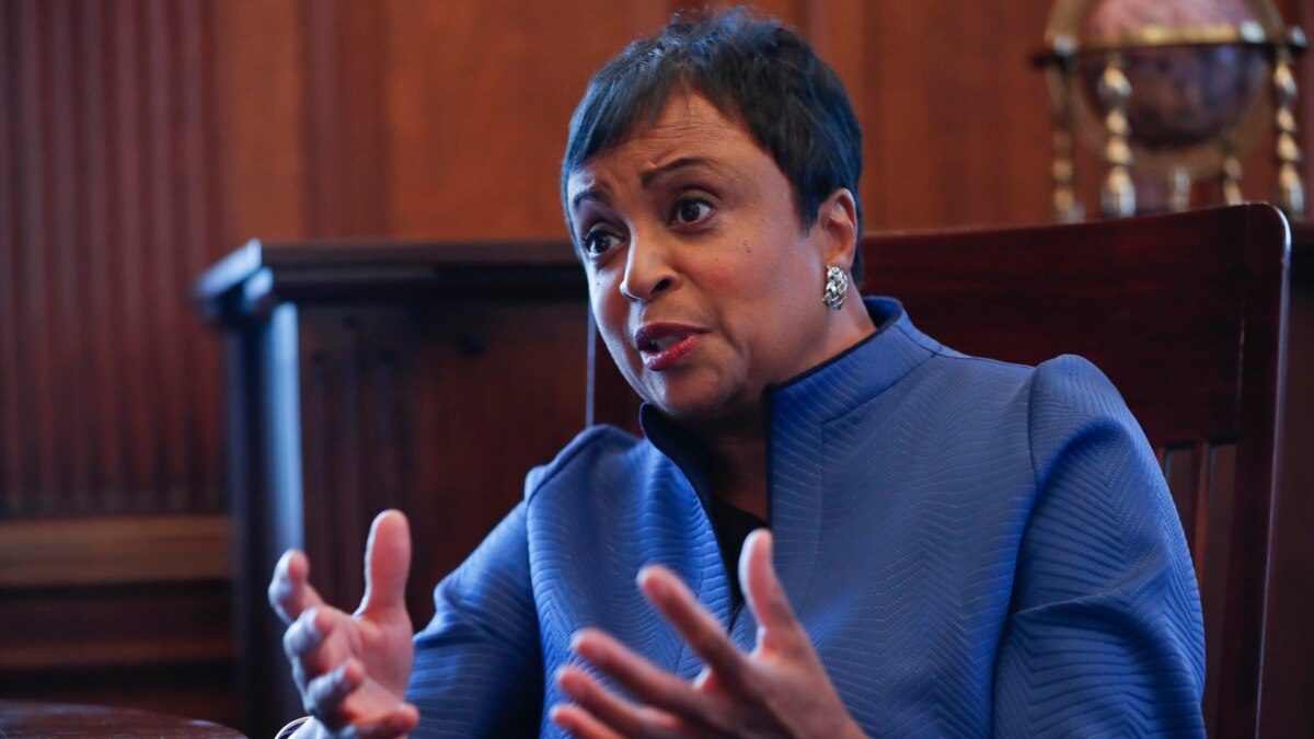 Librarian of Congress to Make Huge Collections More Accessible