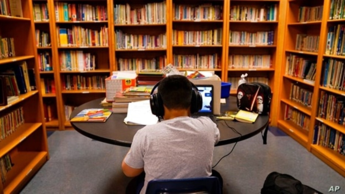 Estudiantes de minorías en EE.UU. luchan contra obstáculos en la ...