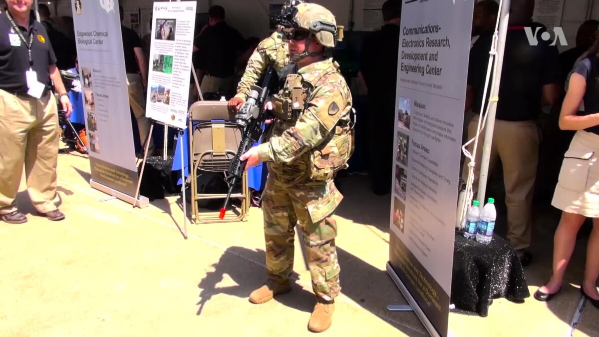 Pentagon Displays Technology of the Future