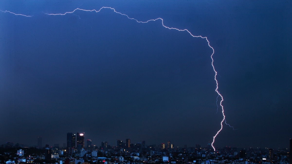 UN Weather Agency Recognizes 2 World Record Lightning Strikes