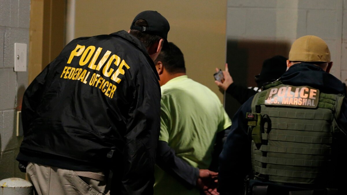 I-C-E Agents to Start Immigration Raids on 2000 Undocumented People