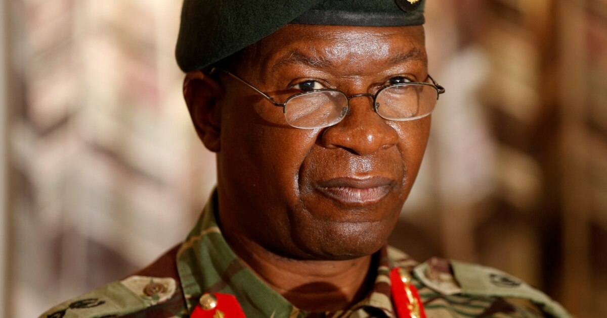 UMnangagwa Uqhelisa Ikhontilaha Yomholi Webutho uValerio Sibanda Lanxa ...