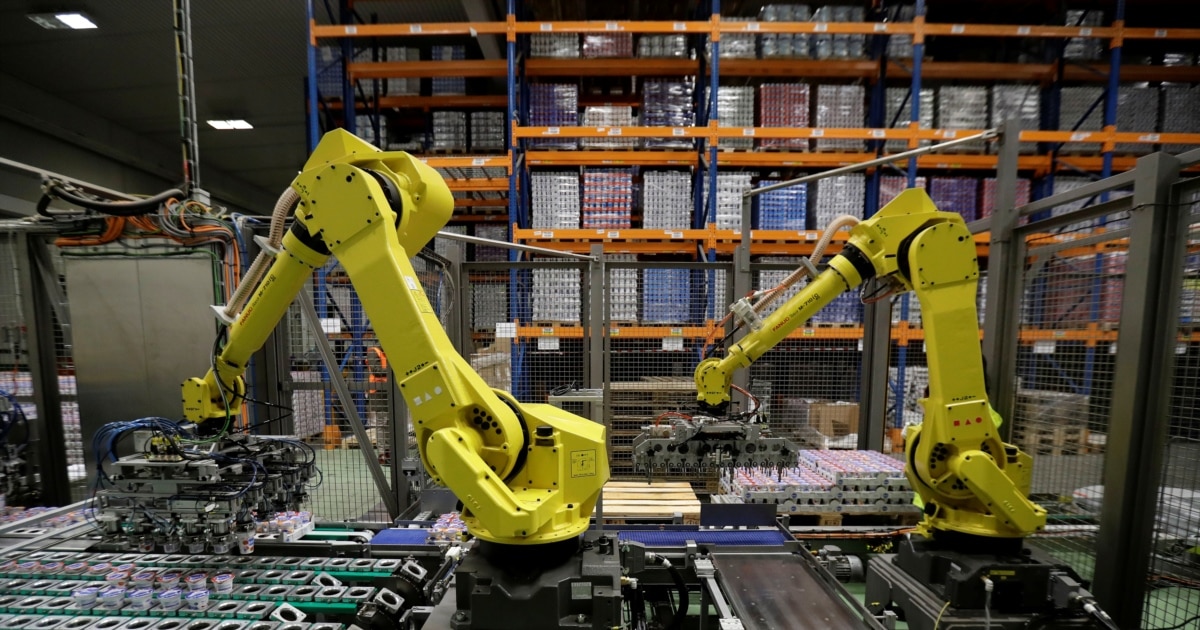 Robots Replace Human Workers in Eastern Europe