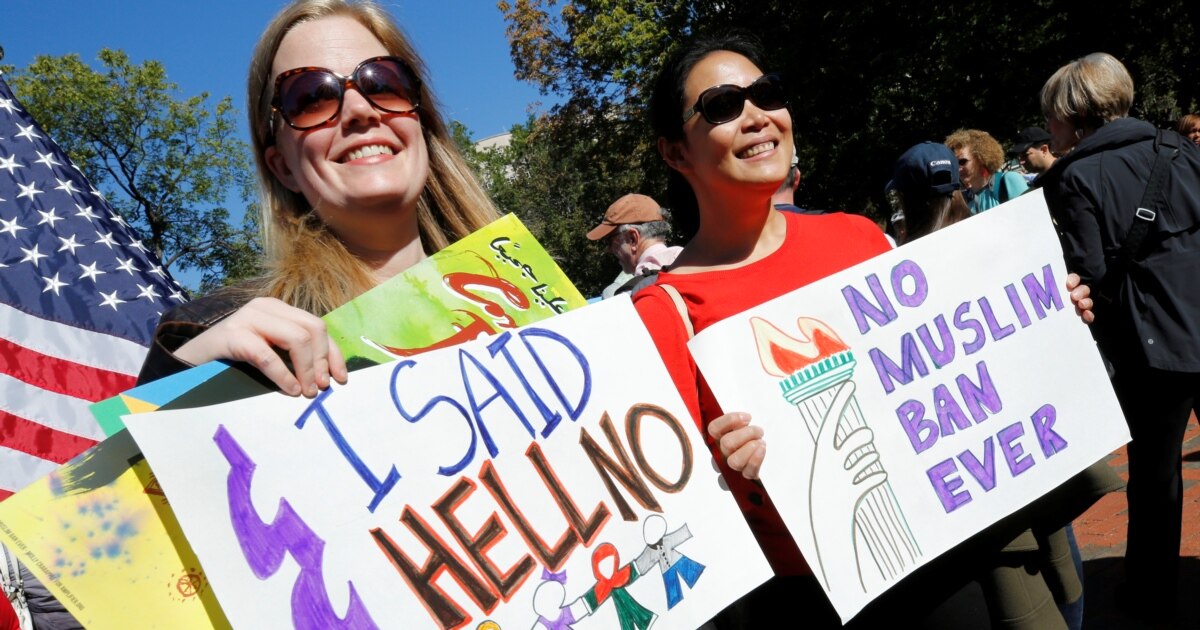 Poll: American Attitudes Improving Toward Arabs, Muslims