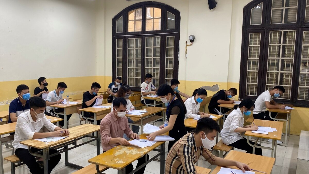 UNICEF, UNESCO Urge World Leaders to Reopen Schools