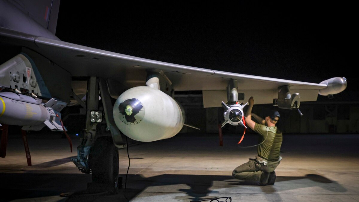 INTERNATIONAL EDITION: U.S. Attacks Iran-backed militants in Iraq