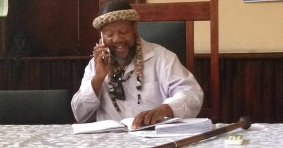Some Traditional Leaders Dump Powerful Zimbabwe Chief Ndiweni