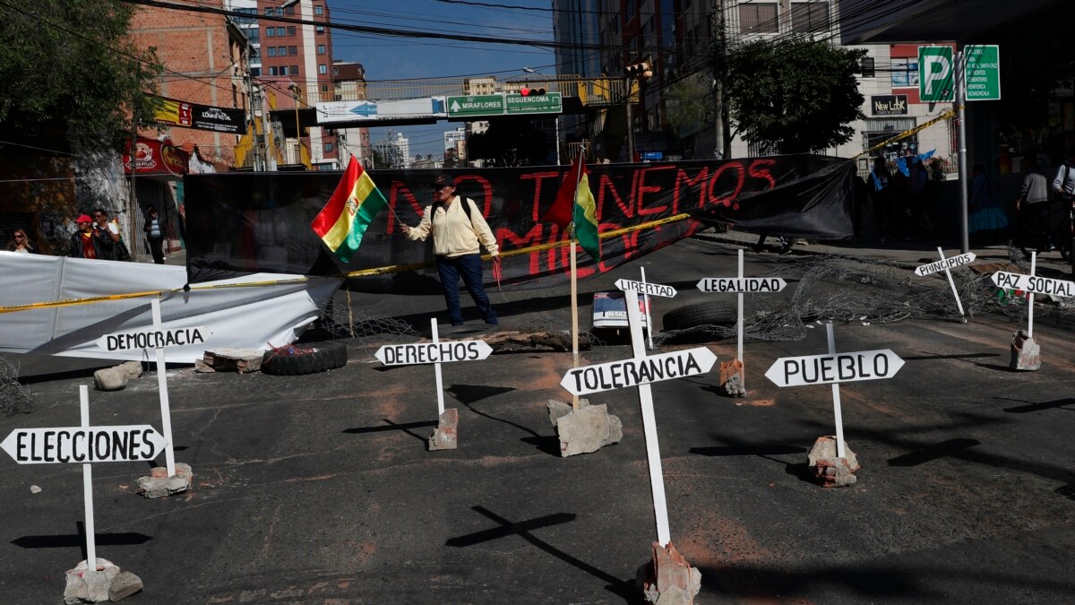 Clashes in Post-Election Dispute Shut Down Much of Bolivia
