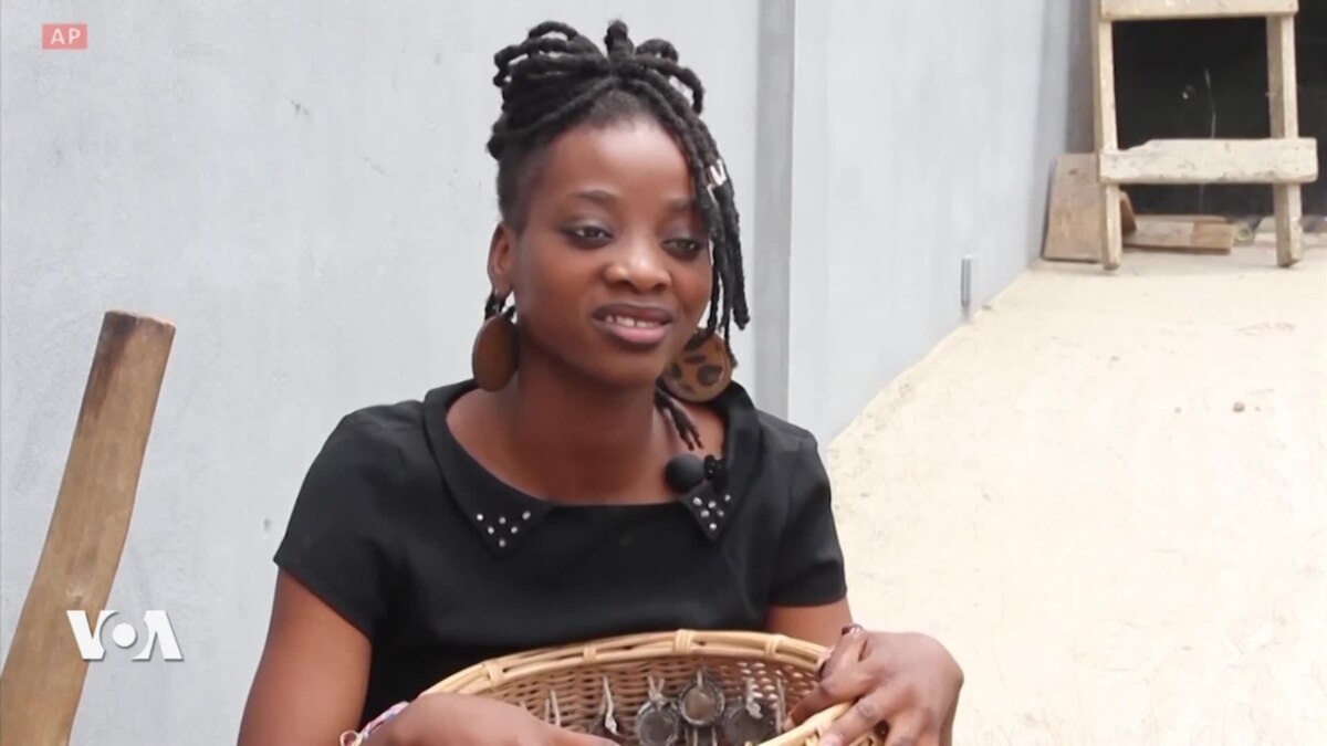 L orchestre Les Mamans Du Congo Met En Avant La Tradition Musicale Lari l-orchestre-les-mamans-du-congo-met-en-avant-la-tradition-musicale-lari
