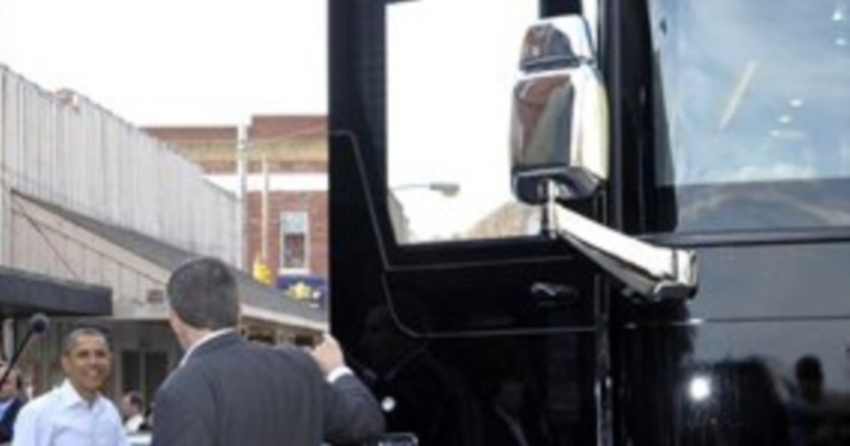 Obama Bus Trip Promotes Jobs Proposals