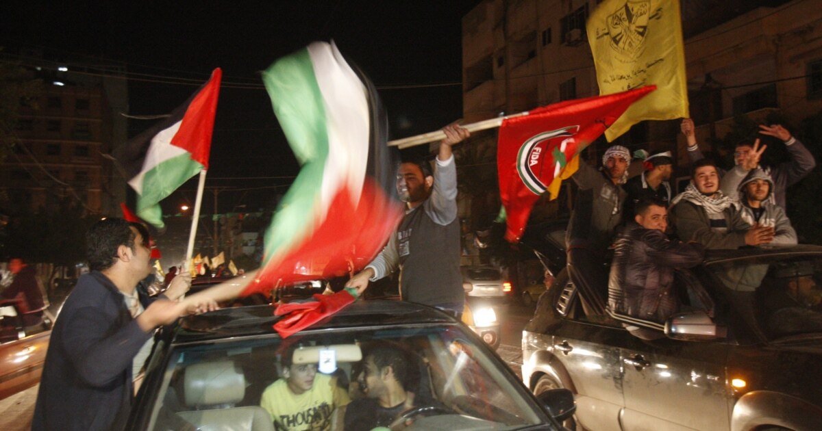 Palestinians Cheer UN General Assembly Vote