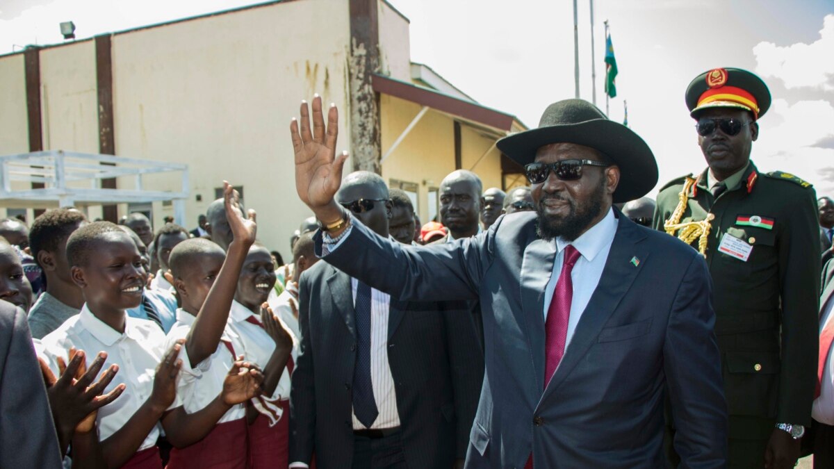 South Sudanese Rebel Leader Returns to Juba to Celebrate New Peace Accord