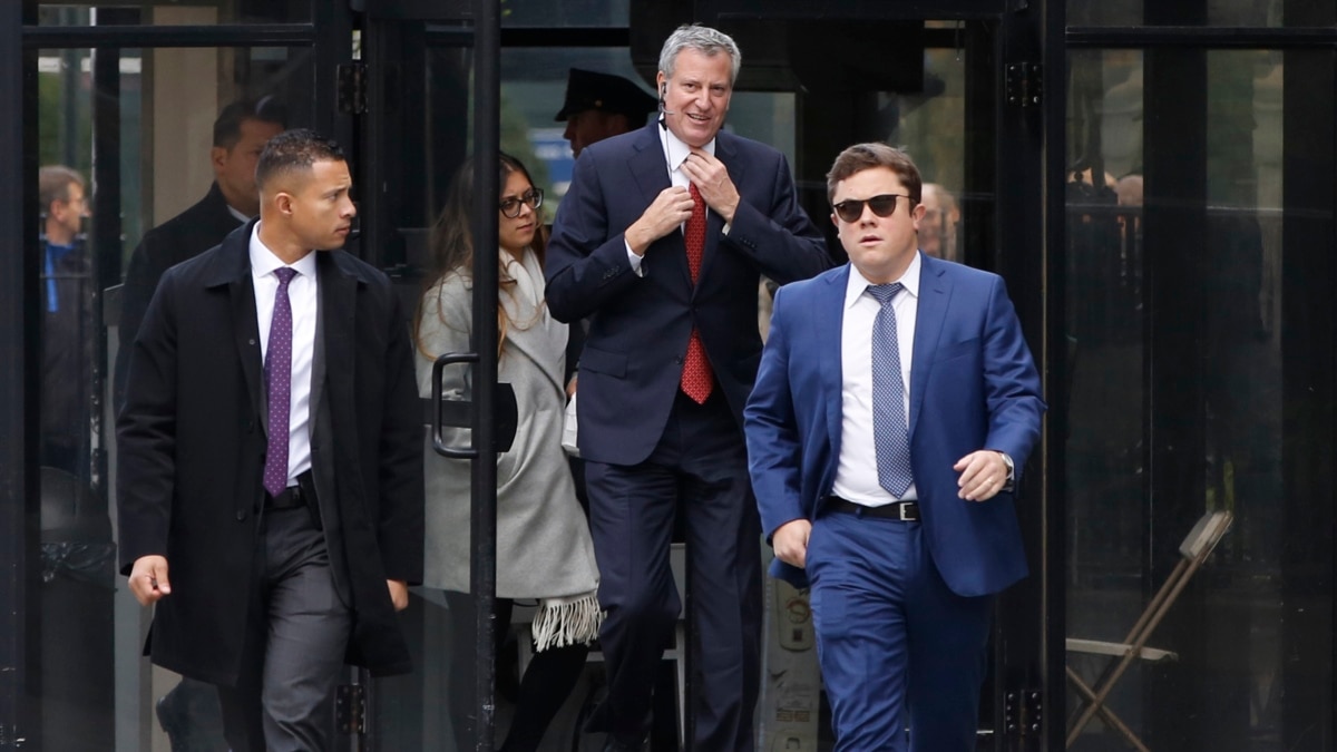 NYC Mayor, Running for President, on Defense After Blackout