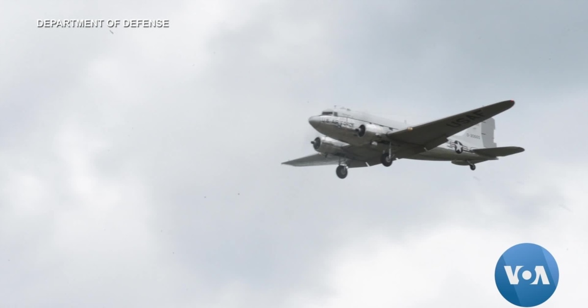 'The Candy Bomber' Honored in Germany 70 Years After Historic Berlin ...