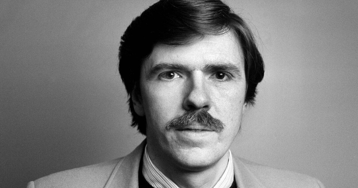 Investigative Journalist Robert Parry Dies at 68