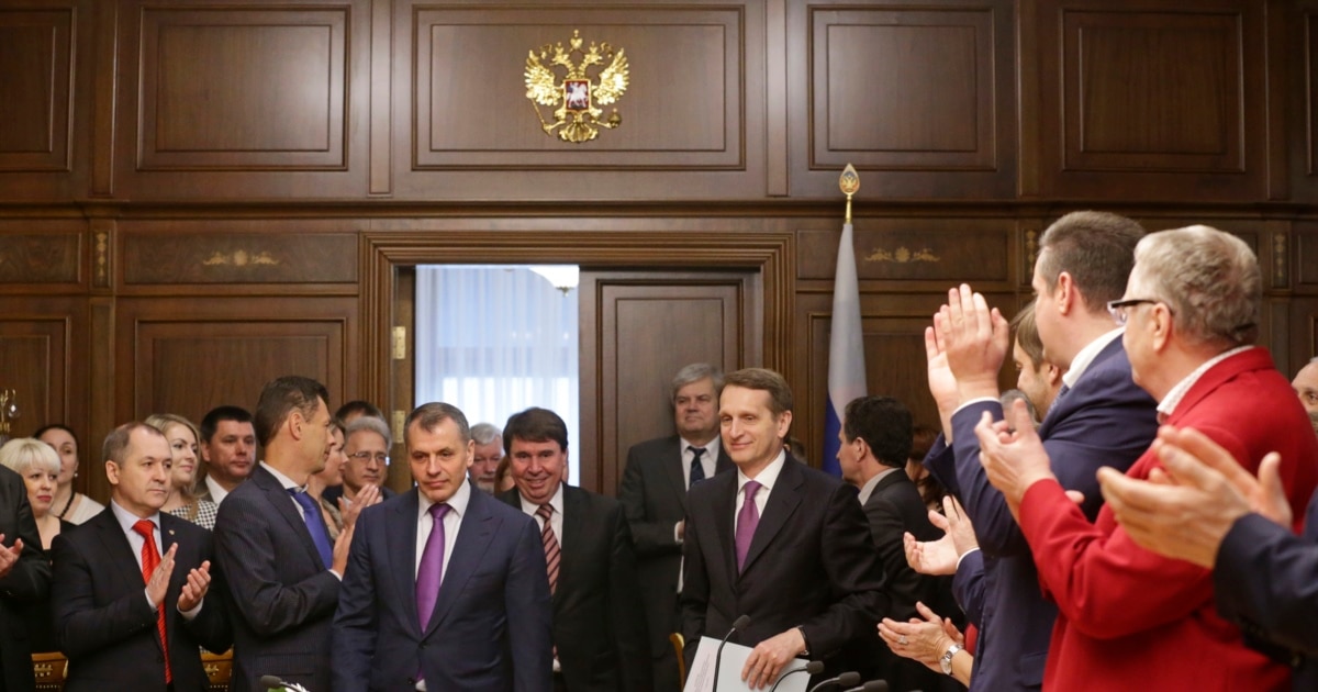 Crimean Lawmakers Vote to Leave Ukraine, Join Russia