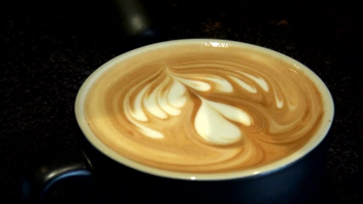 South African barista Pardon Sibanda at work