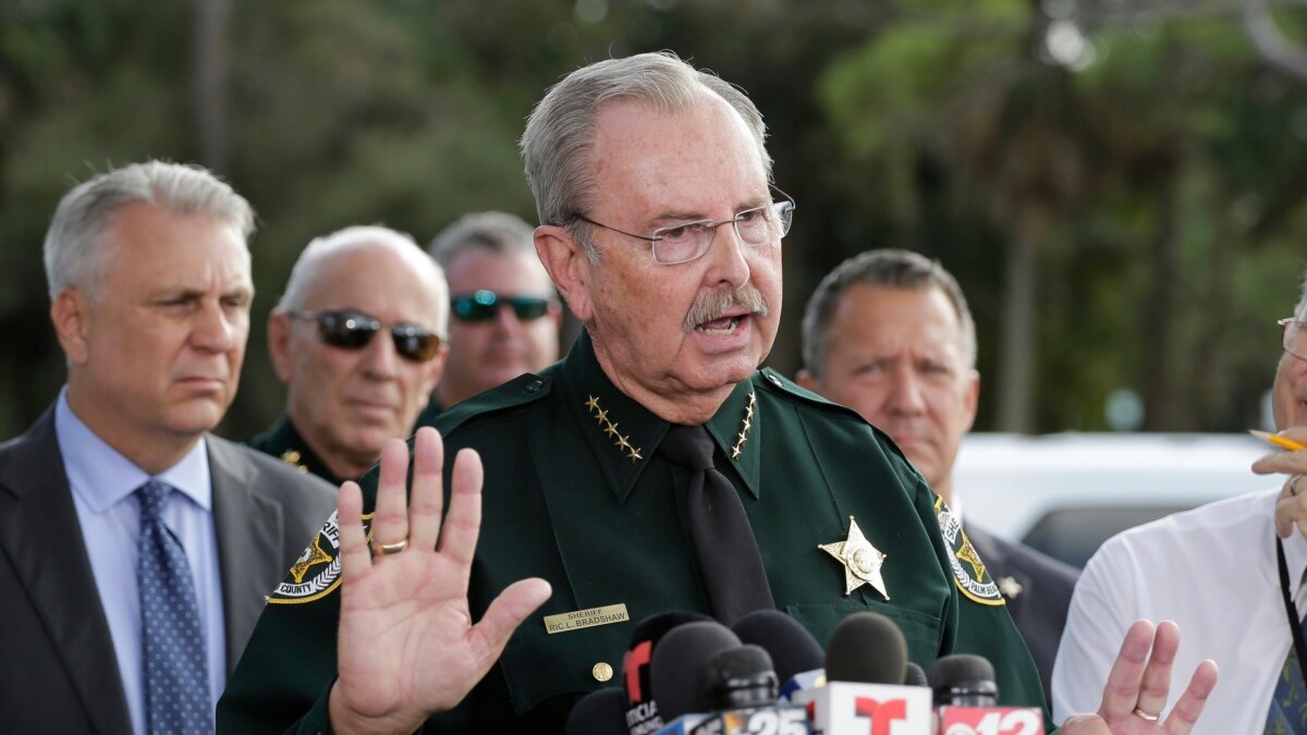 Woman Charged in Mar-a-Lago Chase Refuses to Appear in Court