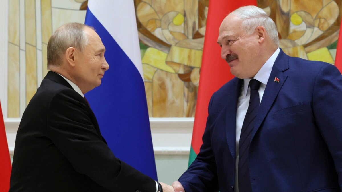 VOA Russian: Kremlin could force Belarus to enter war in Ukraine or ...