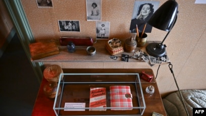 Anne Frank House Annex Rooms