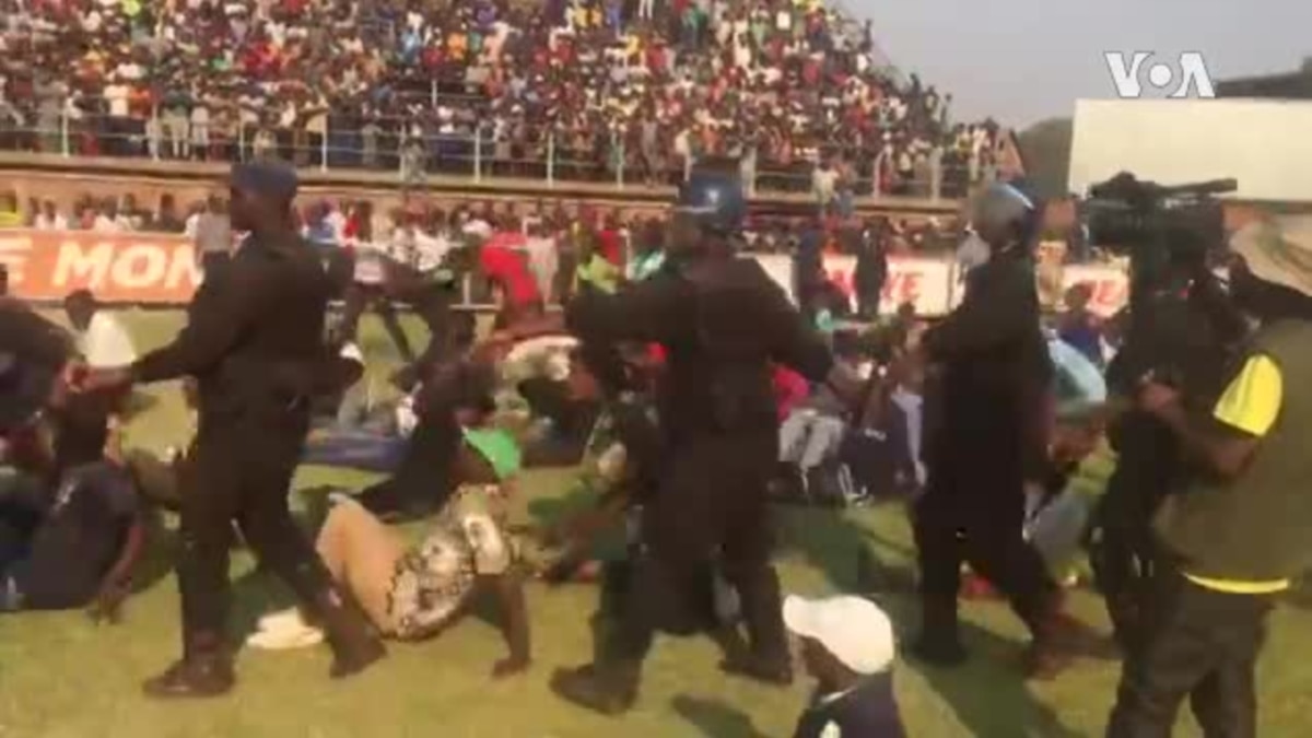Mourners Line Up At Rufaro Stadium for Final Respects to Former ...