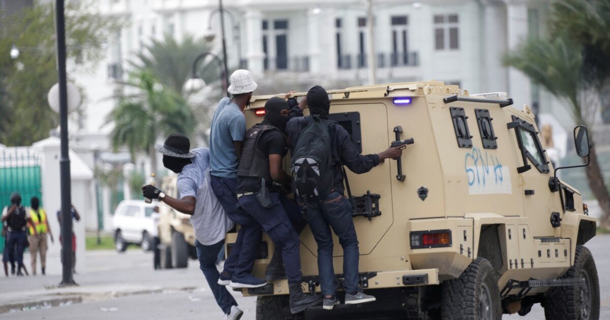 Otorite Ayisyèn yo Aksepte Dwa Sendika nan Polis la e Reyentegre 5 ...