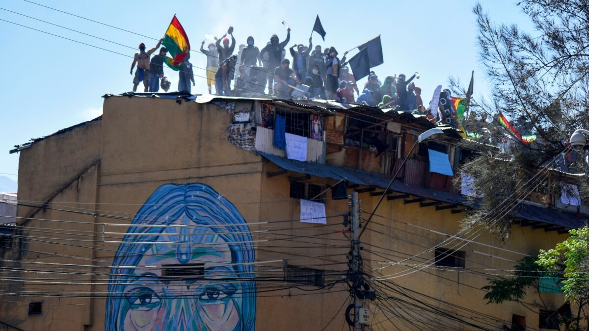 Inmates at Bolivia Prison Stage Uprising Over Lack of Medical Services ...