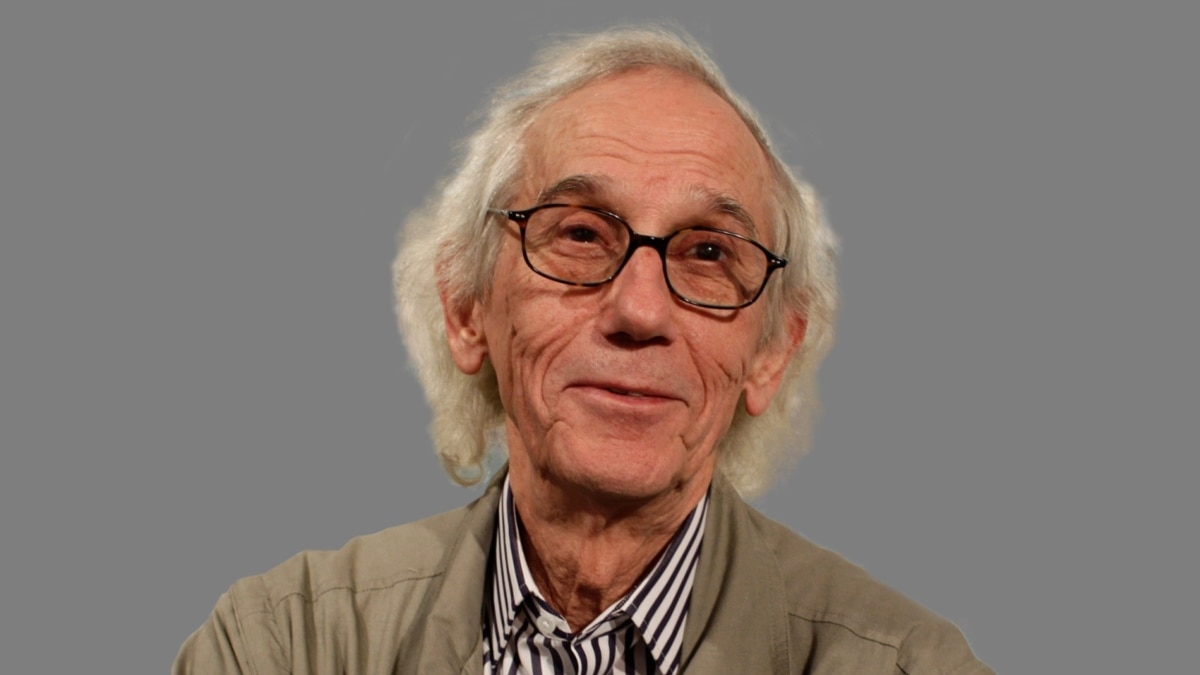 Christo, Artist Known for Massive, Fleeting Displays, Dies at 84