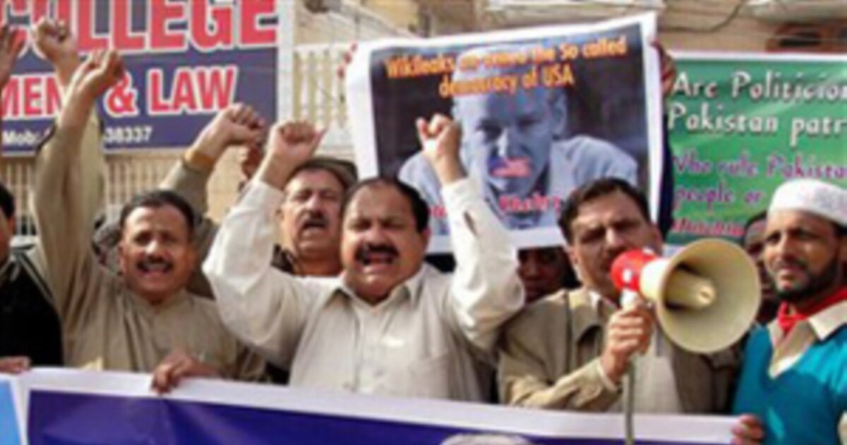 Pakistani Papers Retract Fake WikiLeaks Accounts