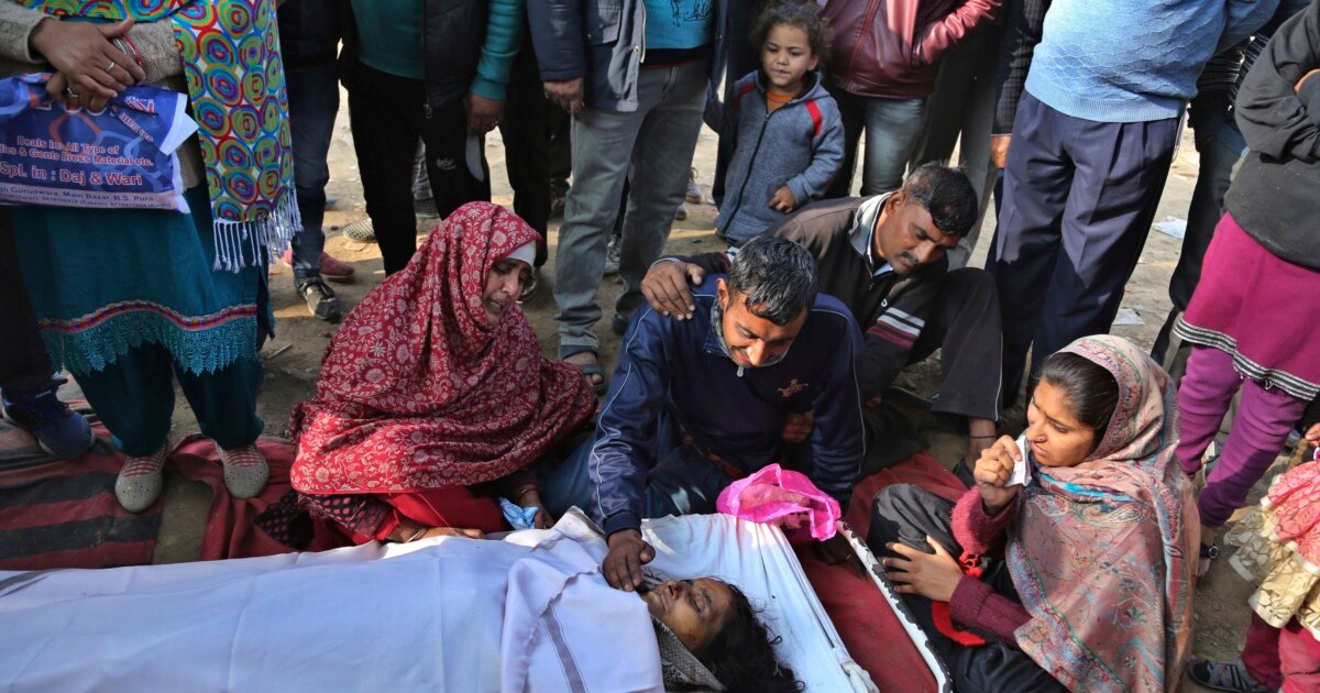 Tensions Soar Along India-Pakistan Frontier in Kashmir