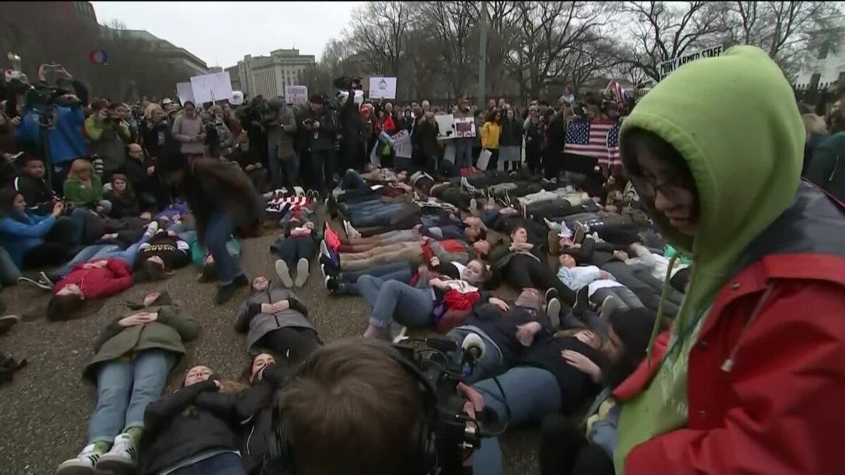 Students Lay Down in Protest Against Gun Violence