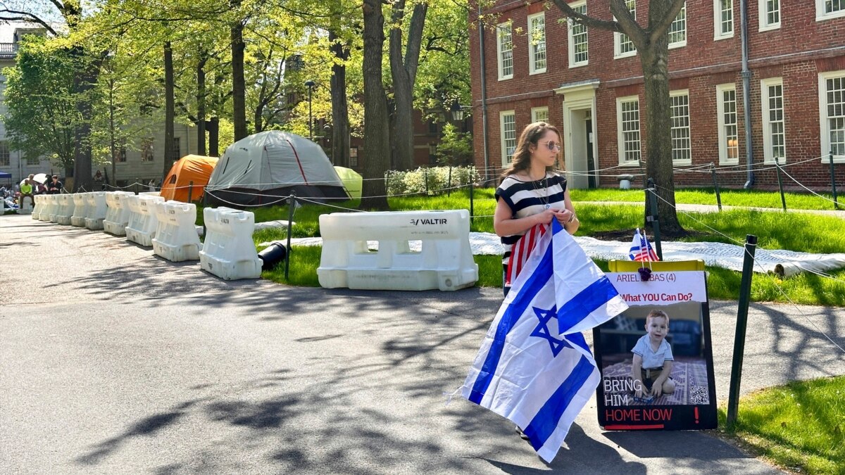 Manifestantes pro-Palestina concluyen protesta en Harvard tras promesa ...
