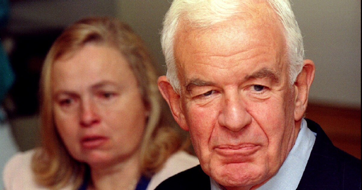 Former US House Speaker Foley Dies