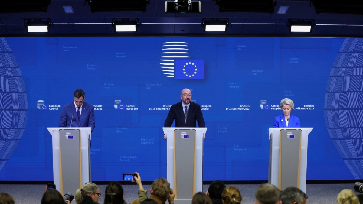 FLASHPOINT: GLOBAL CRISES - EU Votes to Begin Negotiations With Ukraine
