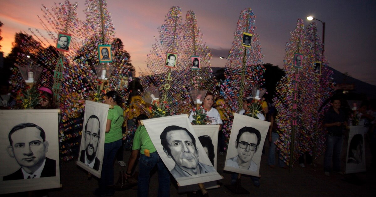 Las órdenes de captura de un tribunal de El Salvador en relación al ...