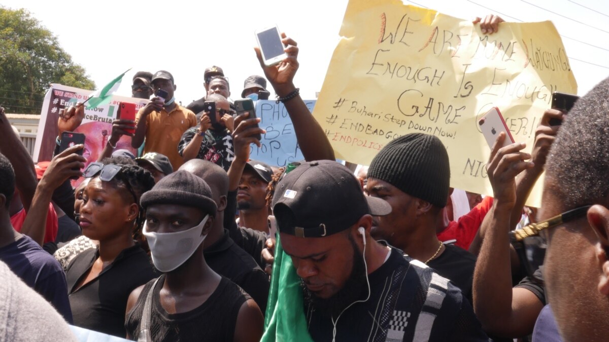 Nigerians in Ghana Protest in Support of End SARS Movement