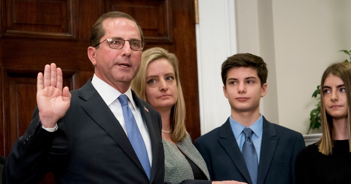Alex Azar Sworn In as Secretary of Health and Human Services