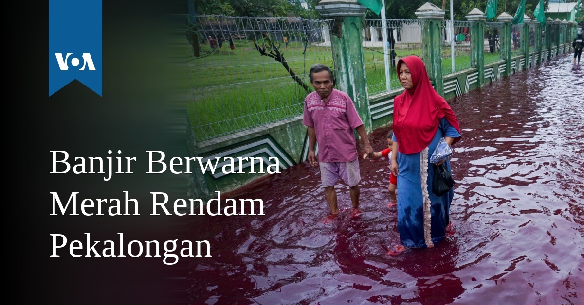 Banjir Berwarna Merah Rendam Pekalongan