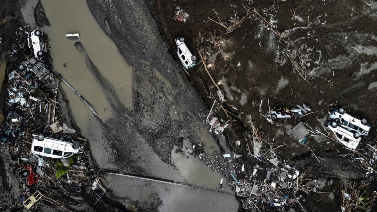 Flooding in Turkey Kills at Least 44 People