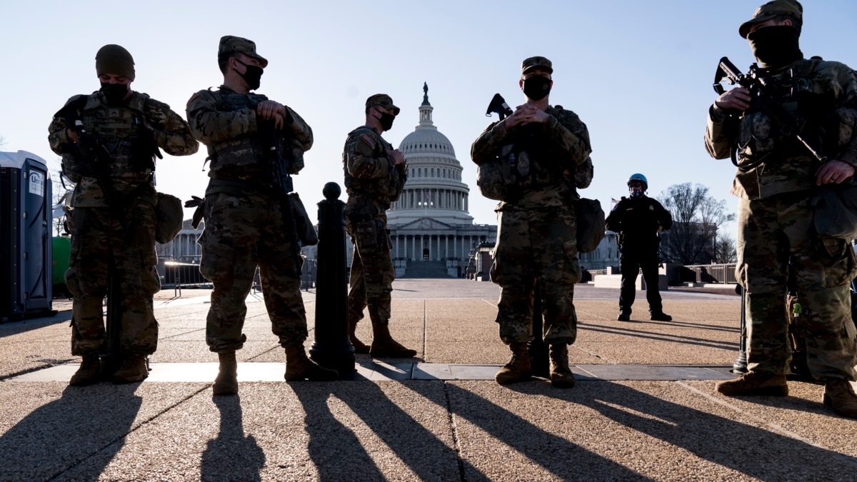 Security Tightened Amid 'Possible' Militia Plot to Breach US Capitol